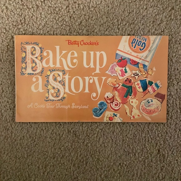 Betty Crocker | Other | Vintage Betty Crockers Bake Up A Story Booklet ...